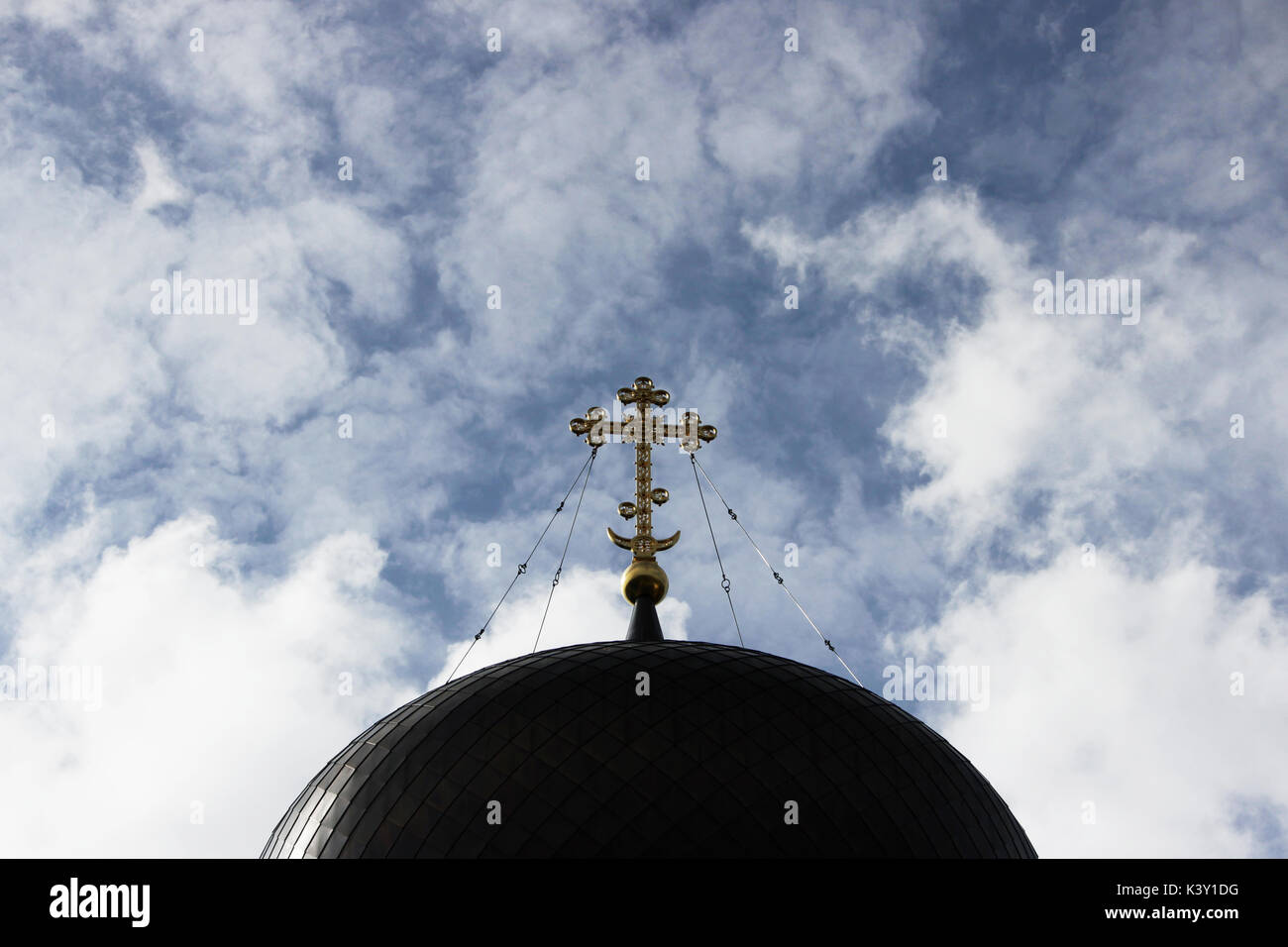 Orthodox cross on the church dome on the sky background Stock Photo - Alamy
