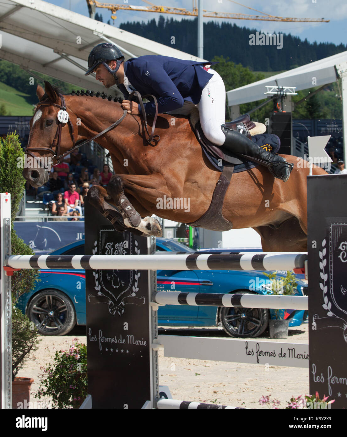 Show jumping saddle close up hi-res stock photography and images - Alamy