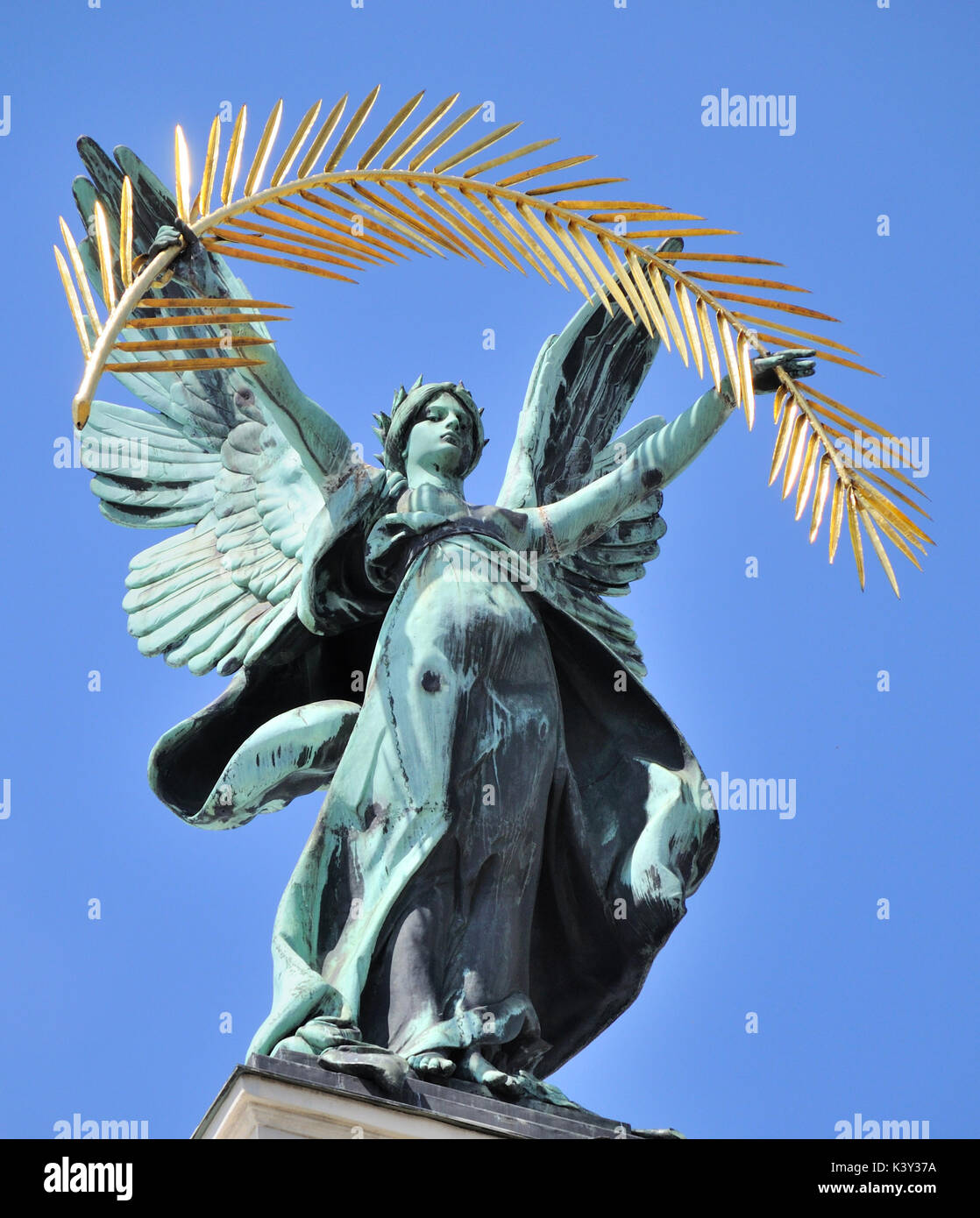Muses greek deities hi-res stock photography and images - Alamy