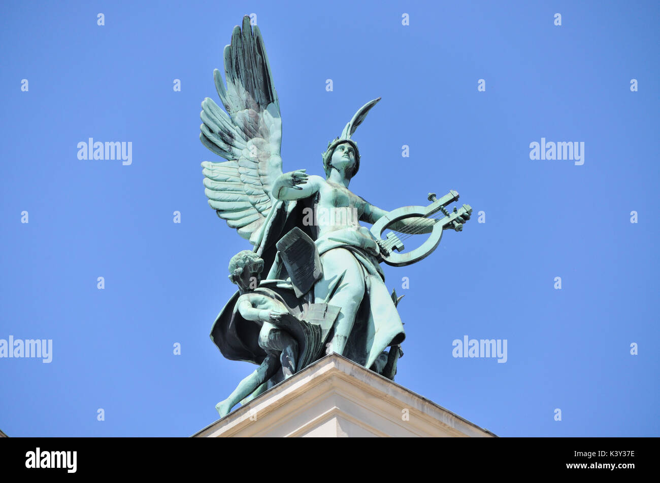 Muses greek deities hi-res stock photography and images - Alamy