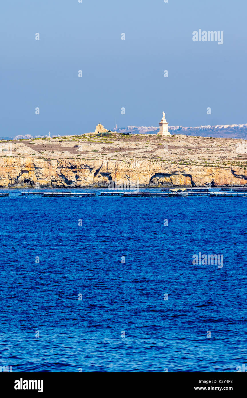 Bugibba malta beach hi-res stock photography and images - Alamy