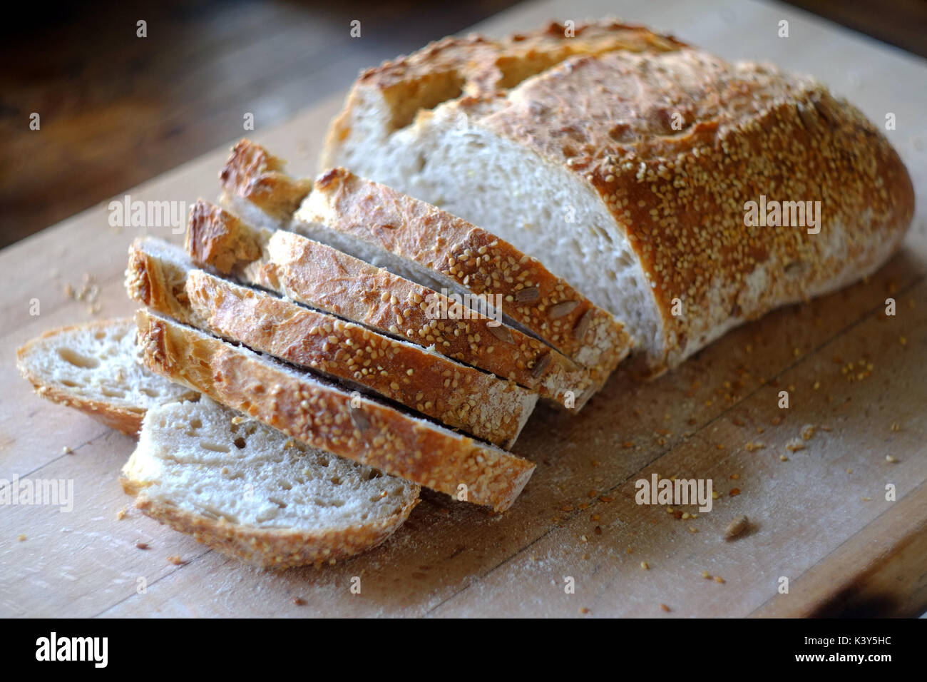 Loaf of artisan bread hi-res stock photography and images - Alamy