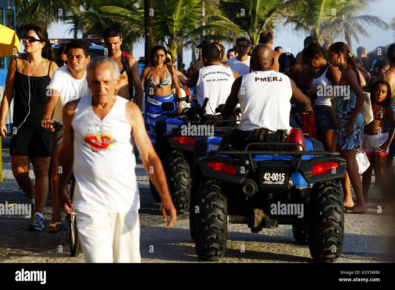 Rio police beach patrol hi-res stock photography and images - Alamy