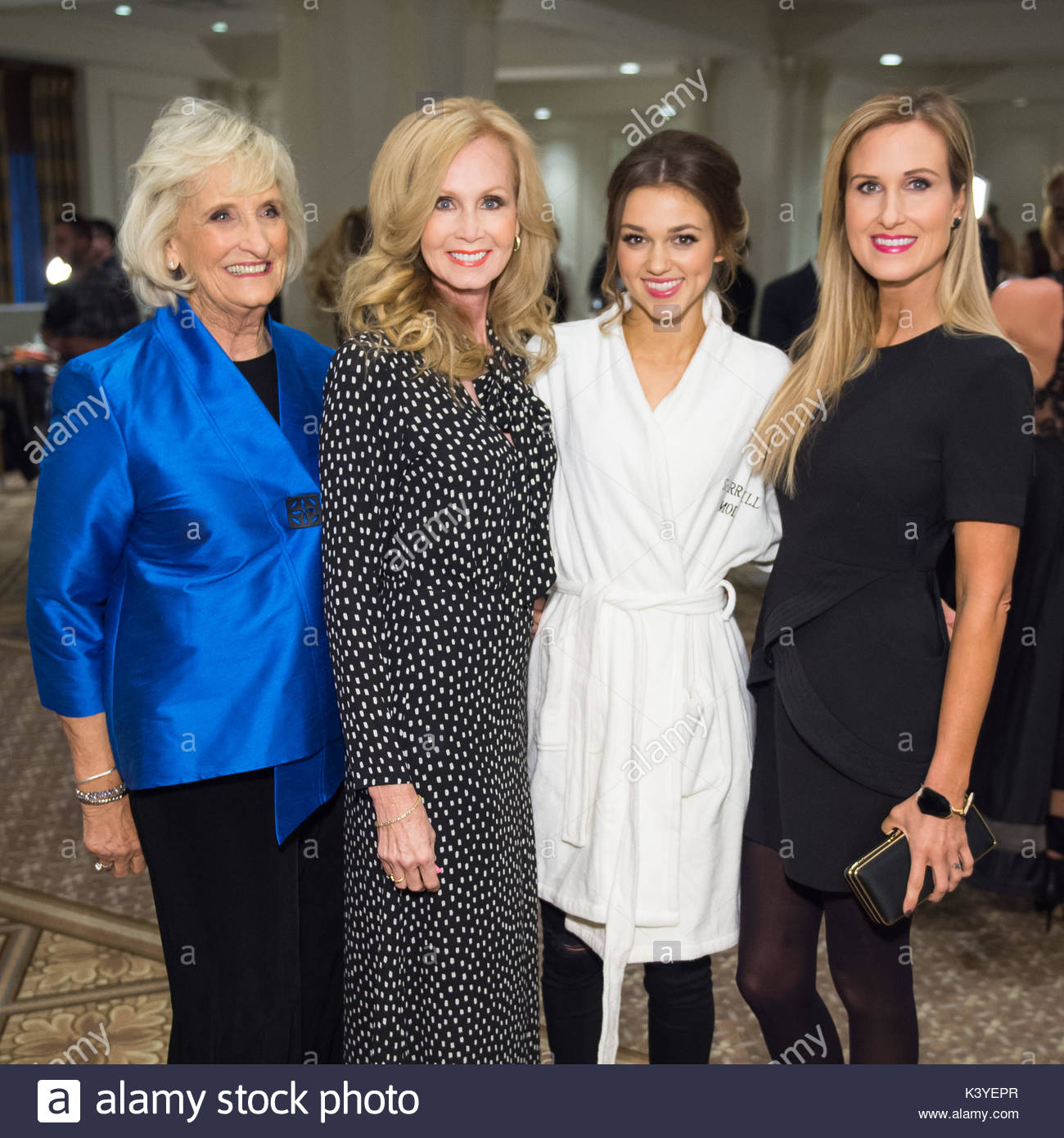 Korie Robertson And Sadie Robertson Stock Photos & Korie Robertson And ...