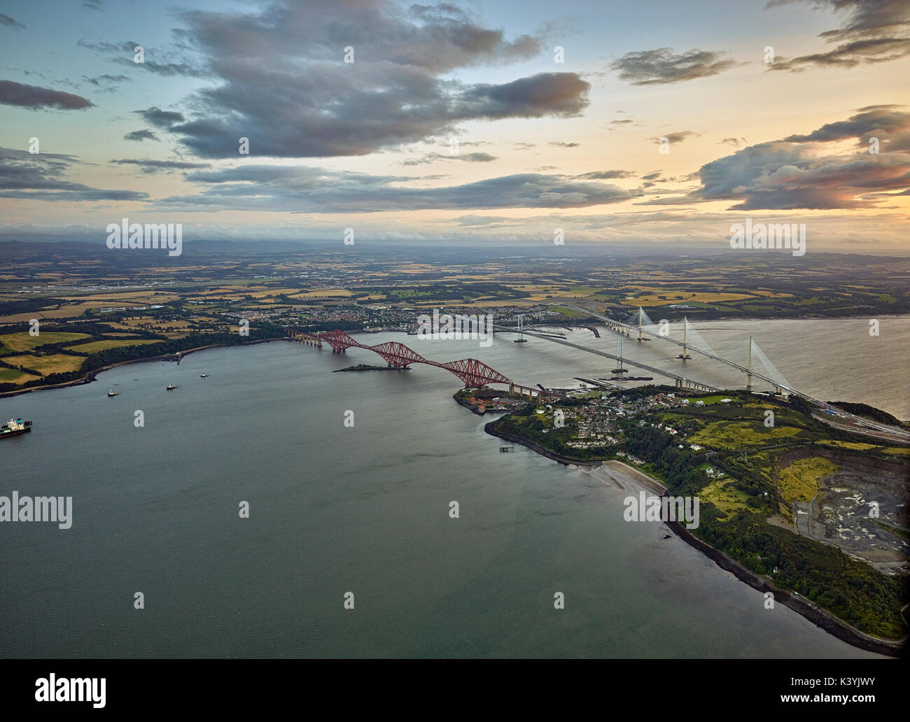 Forth Bridges High Resolution Stock Photography and Images - Alamy