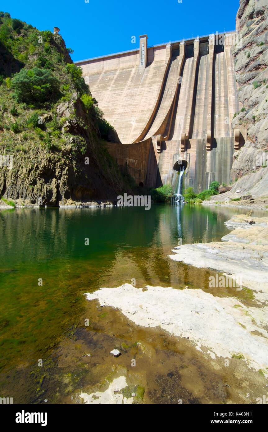 Hydroelectric dam with blue sky, Huesca Province, Aragon, Spain Stock ...