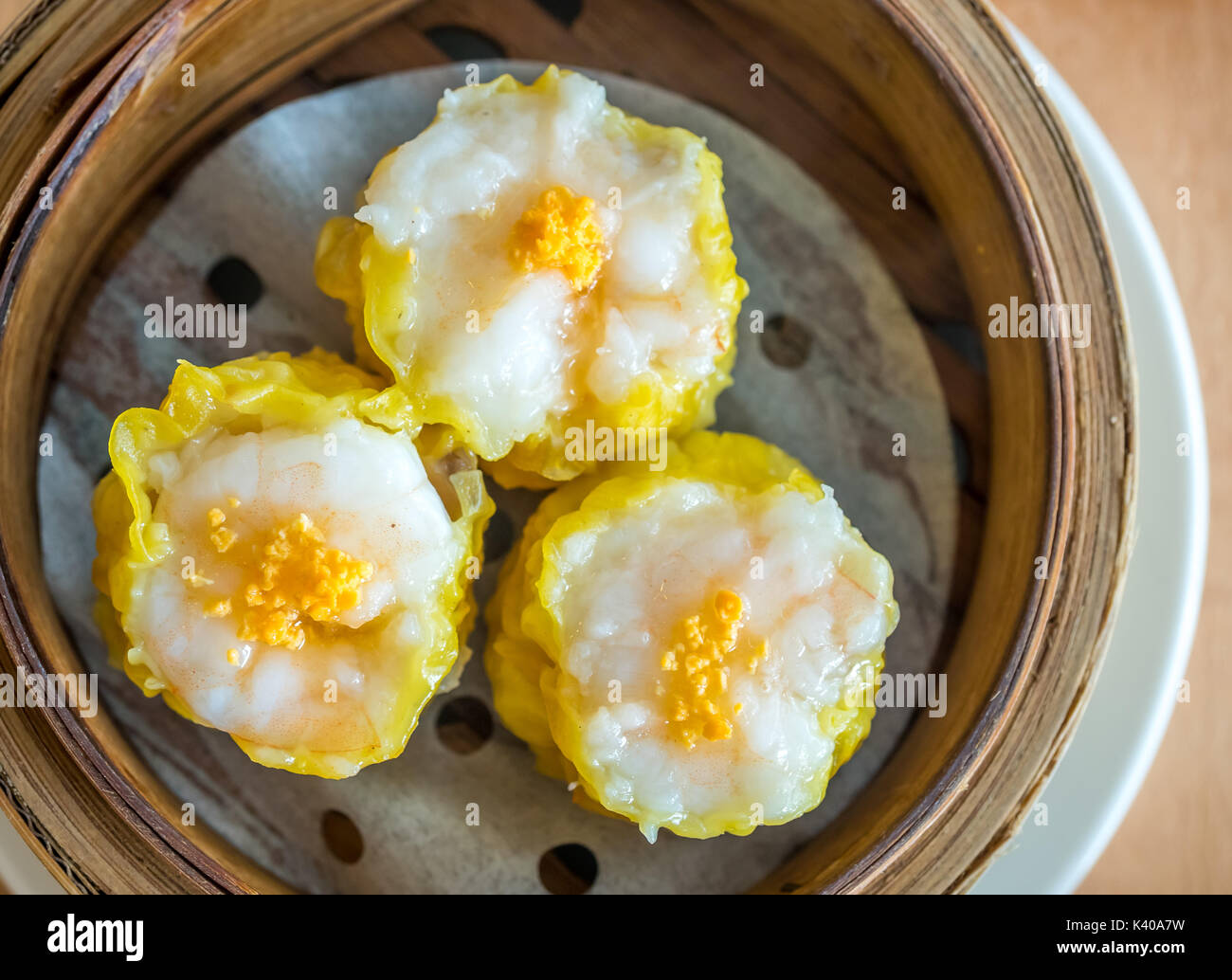 Steamed chinese dumpling, shrimp mold with thin layer of starch, eat as ...