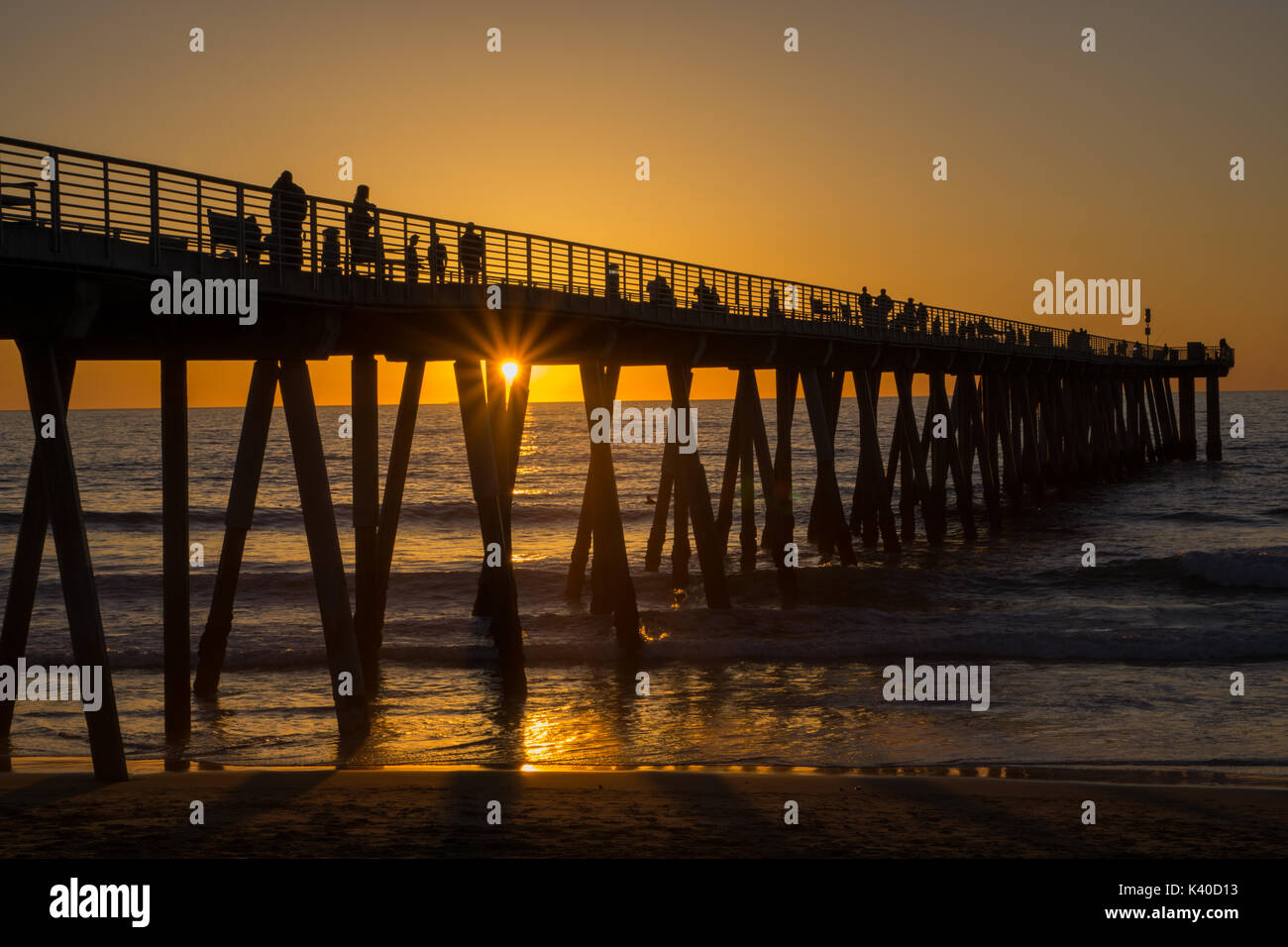 Long beach california boardwalk hi-res stock photography and images - Alamy