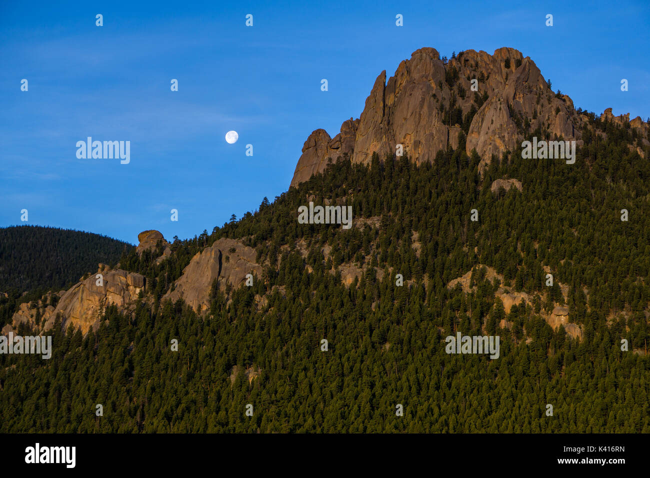 Lost creek campground hi-res stock photography and images - Alamy