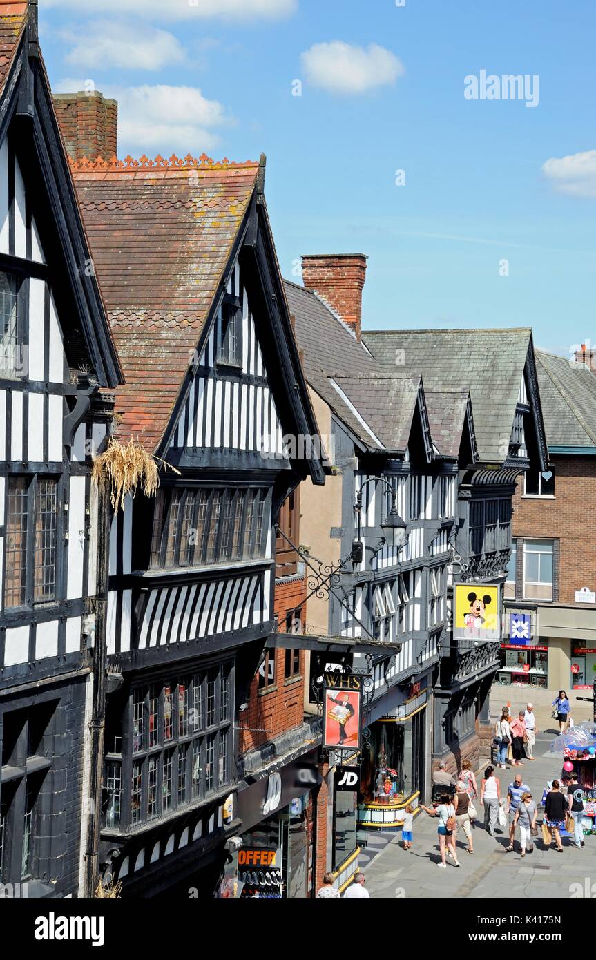 Shopping tudor uk hi-res stock photography and images - Alamy