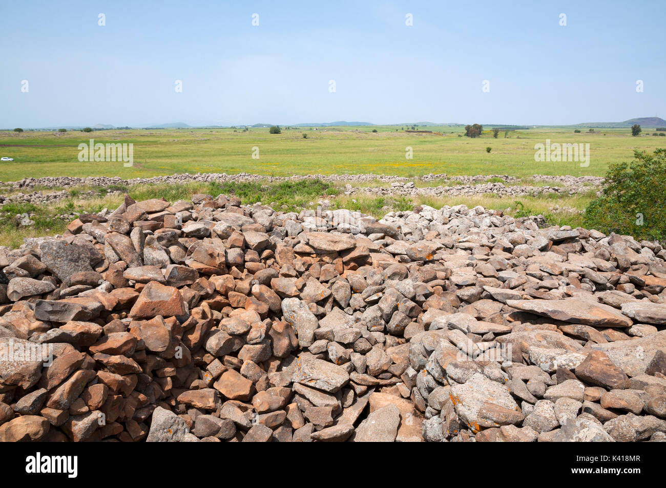 Rujm el-Hiri, Gilgal Refaim, Rogem Hiri view Stock Photo - Alamy