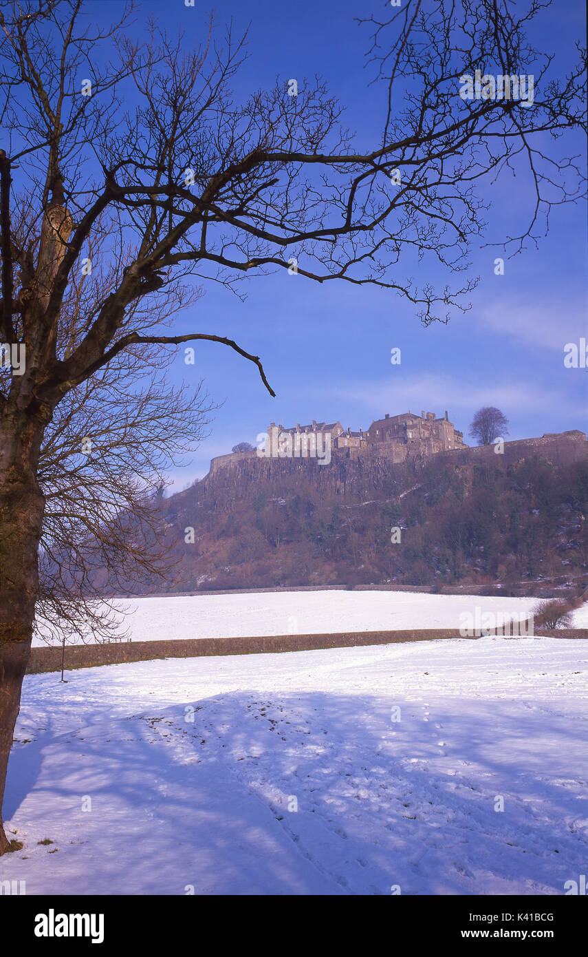Stirling castle snow hi-res stock photography and images - Alamy