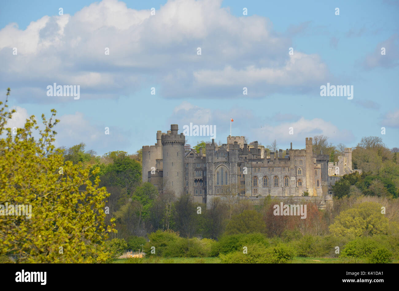 A large castle hi-res stock photography and images - Alamy