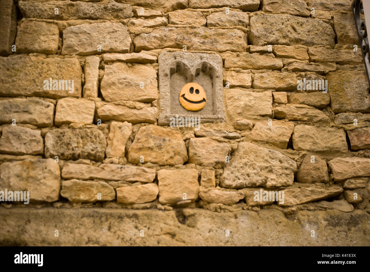 Smiley face icon laughing hi-res stock photography and images - Alamy