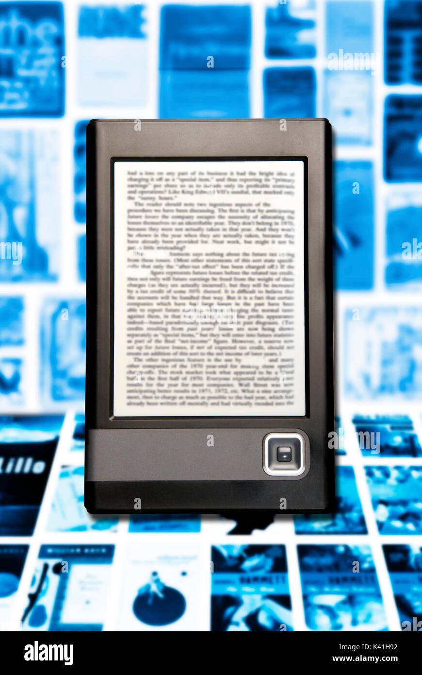 E reader device hi-res stock photography and images - Alamy