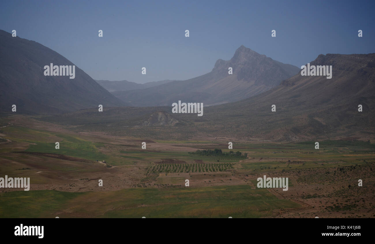 Plateau of iran hi-res stock photography and images - Alamy