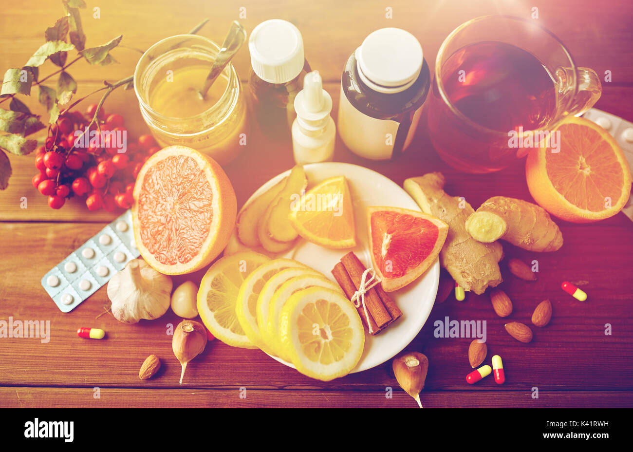 traditional medicine and drugs Stock Photo - Alamy