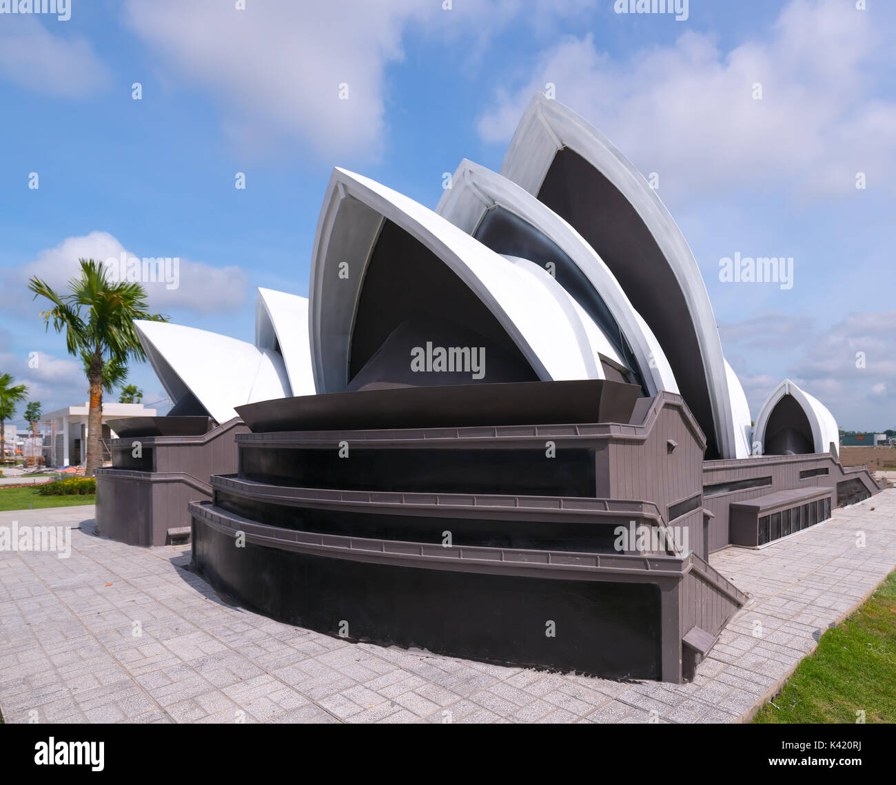 Architectural model Sydney Opera House is the architectural wonder of ...