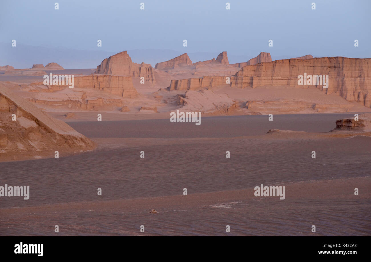 The Kaluts region of the Lut desert. The hottest place on earth. Iran ...