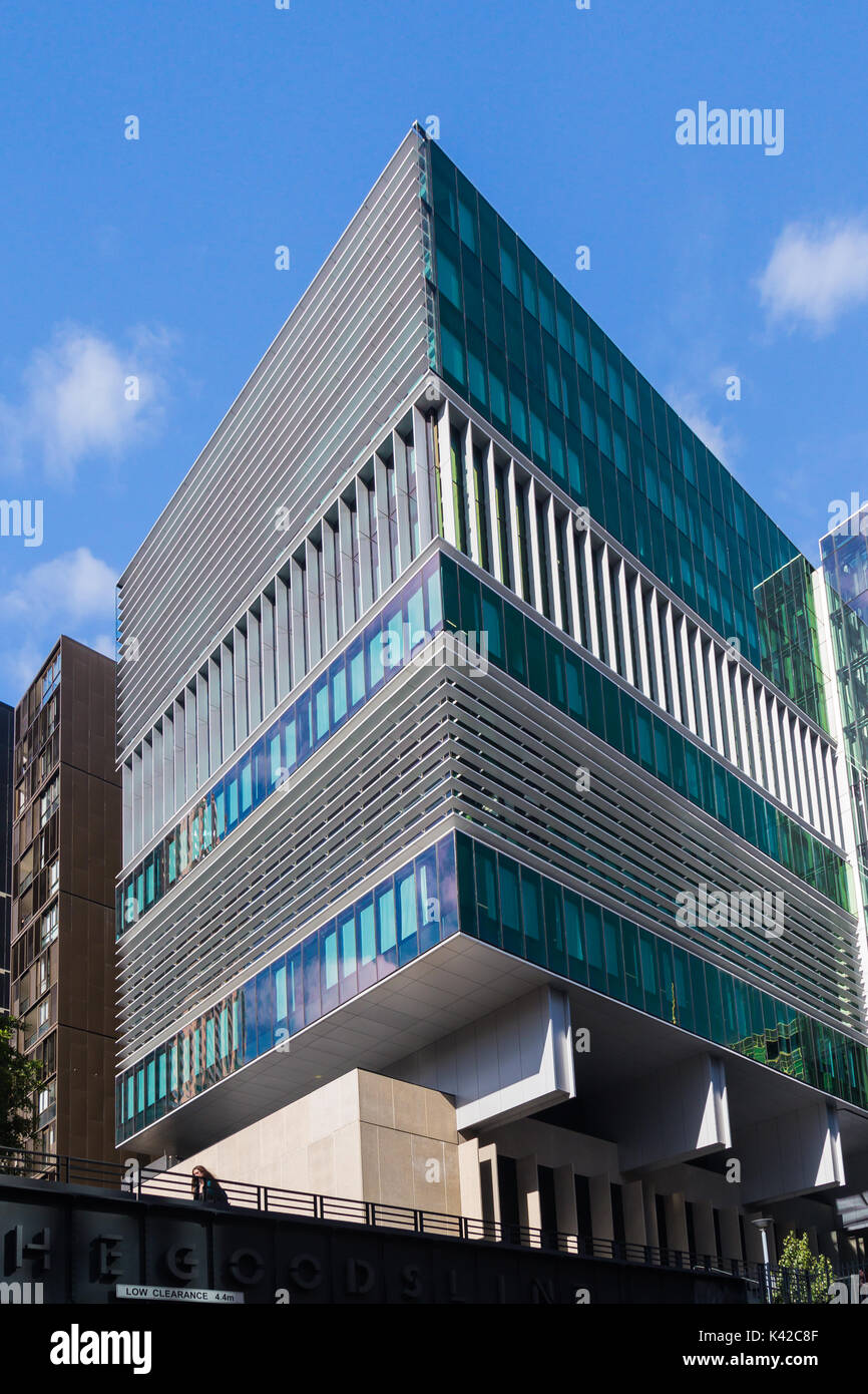 180 Tall Glass Office Building High Resolution Stock Photography and ...