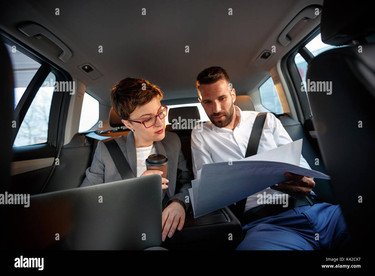 Back seat car couple hi-res stock photography and images - Alamy