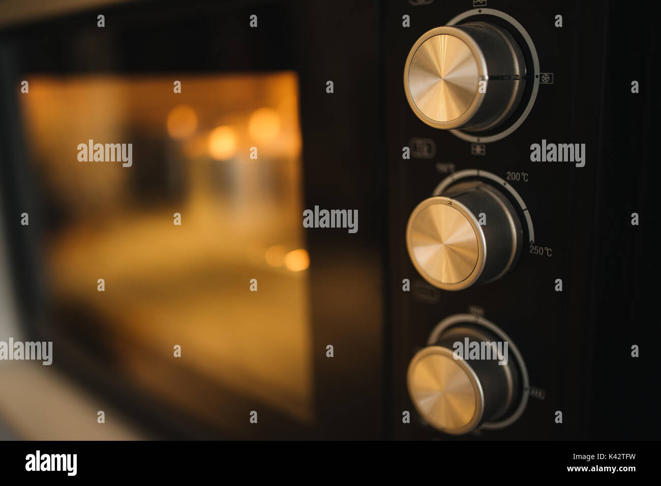Oven control panel hi-res stock photography and images - Alamy