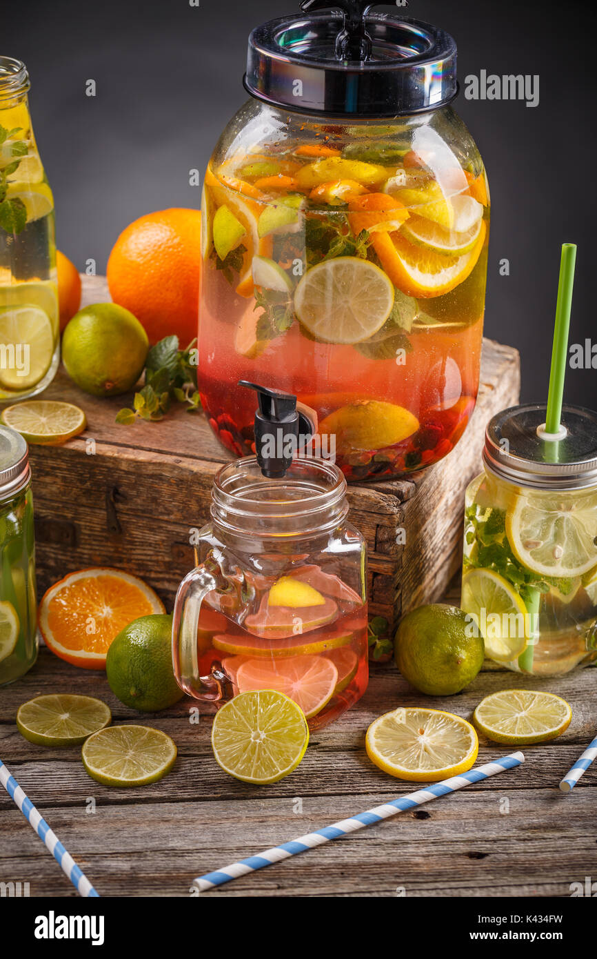 Refreshing citrus drinks mint hi-res stock photography and images - Alamy