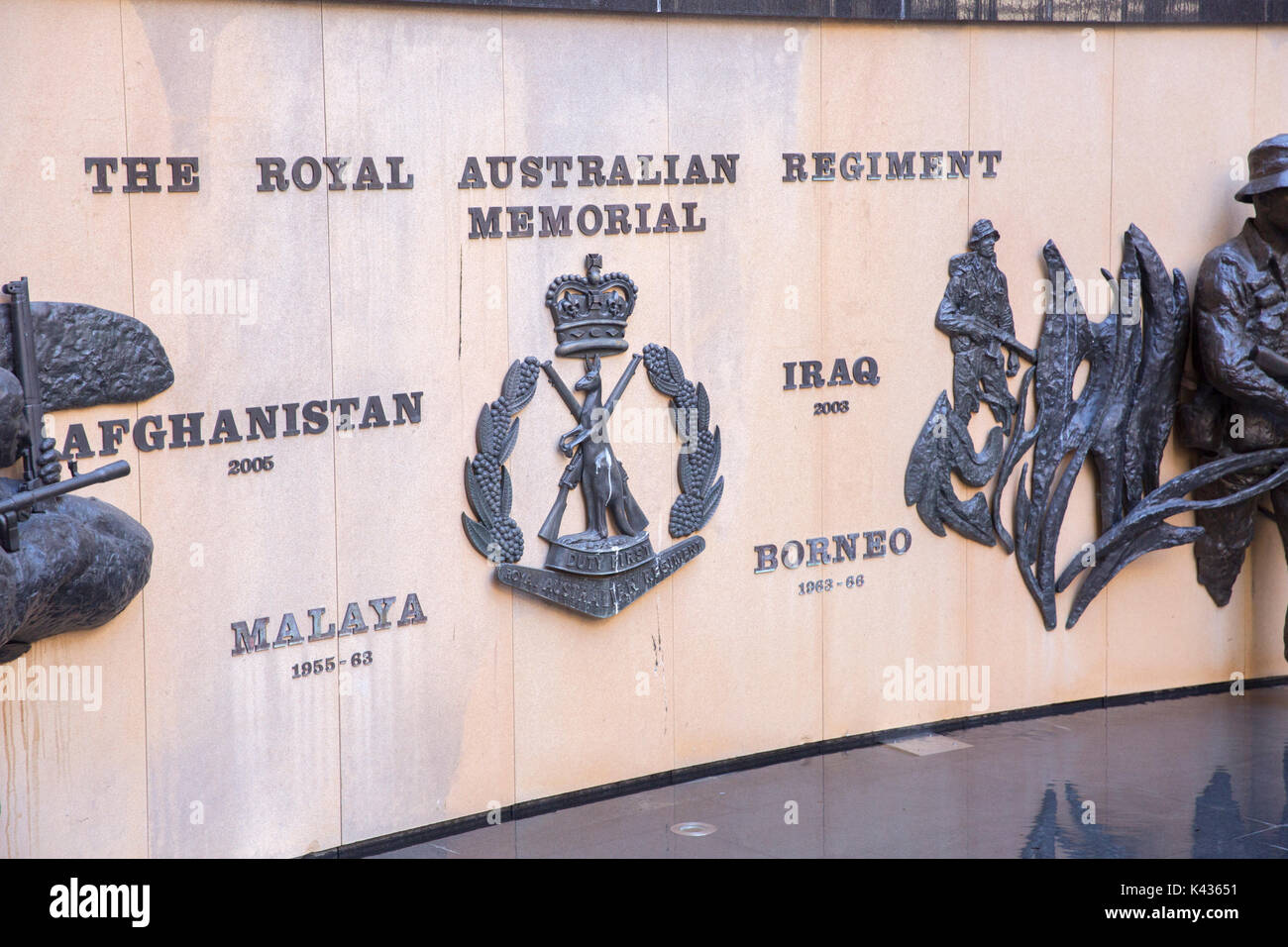 The Royal Australian Regiment Memorial in George street,Sydney city ...