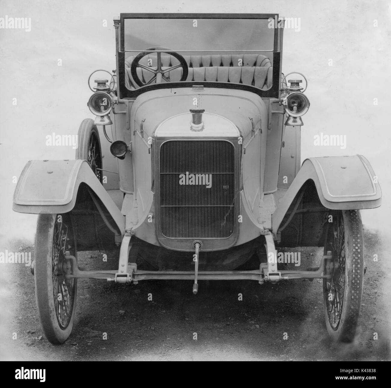 1912 automobile hi-res stock photography and images - Alamy