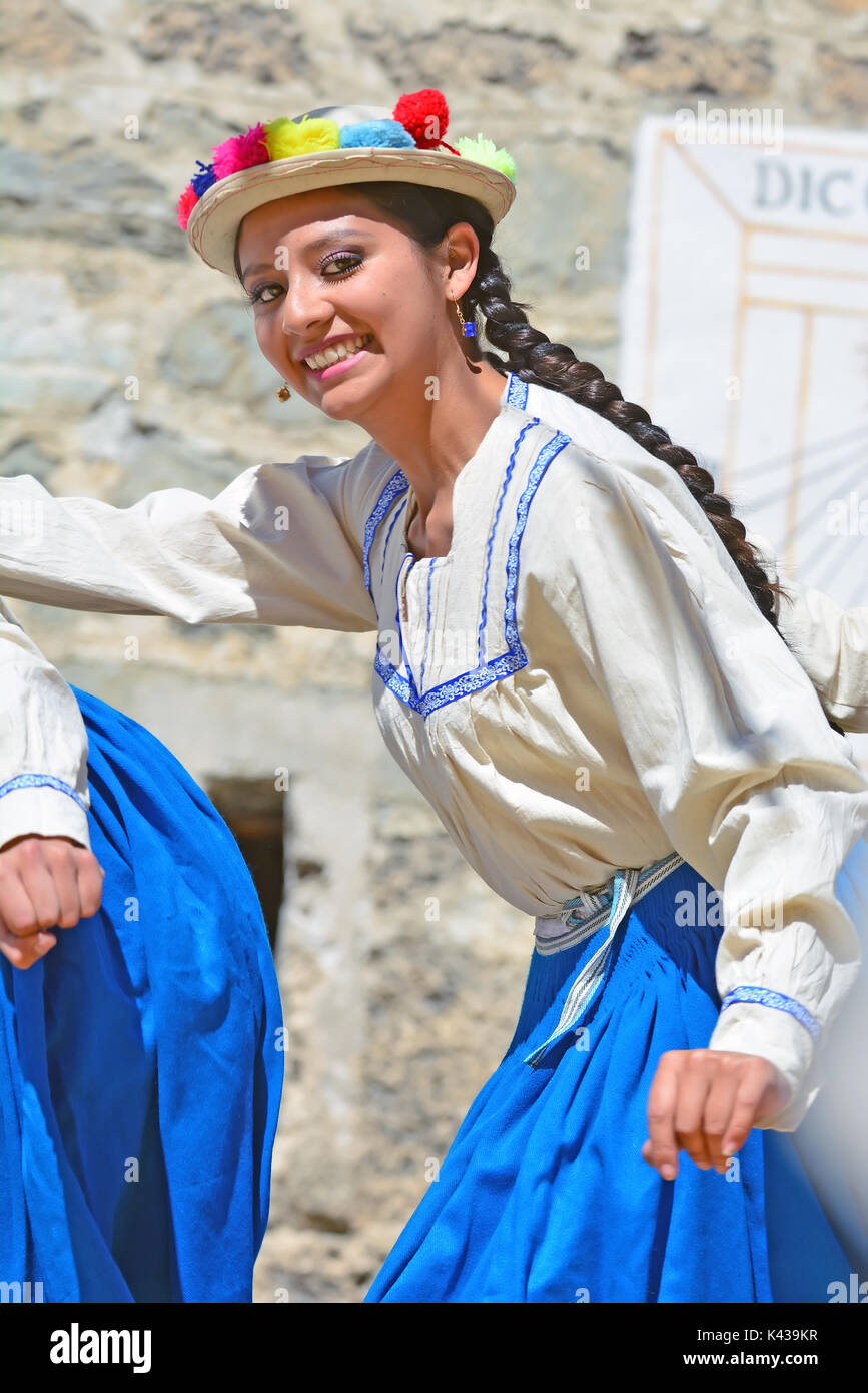 Bolivian dancers in traditional costume hi-res stock photography and ...