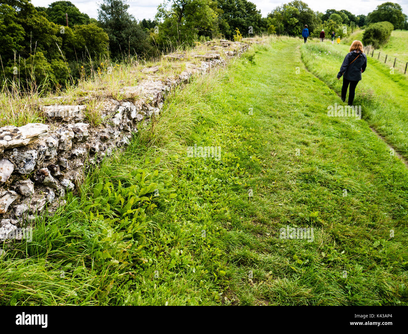 Silchester Roman City Walls and Amphitheatre, Hampshire, England, UK ...