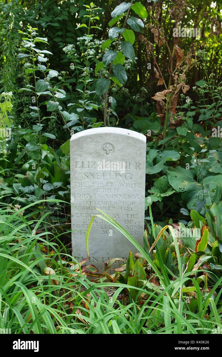 The grave of Elizabeth Snelling, "first white child born in Minnesota ...