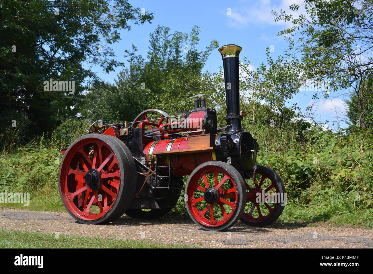 Scale model traction engine hi-res stock photography and images - Alamy