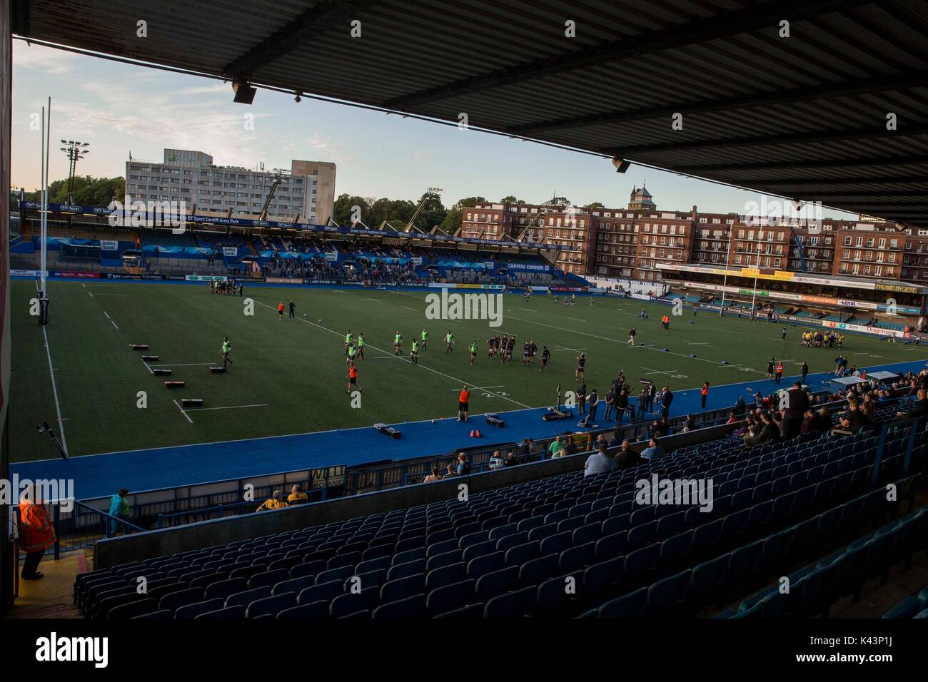 Cardiff arms park hi-res stock photography and images - Alamy