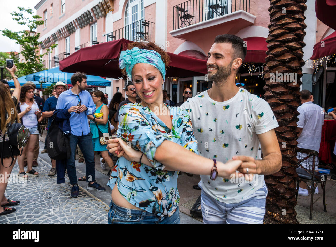 Block party hi-res stock photography and images - Alamy