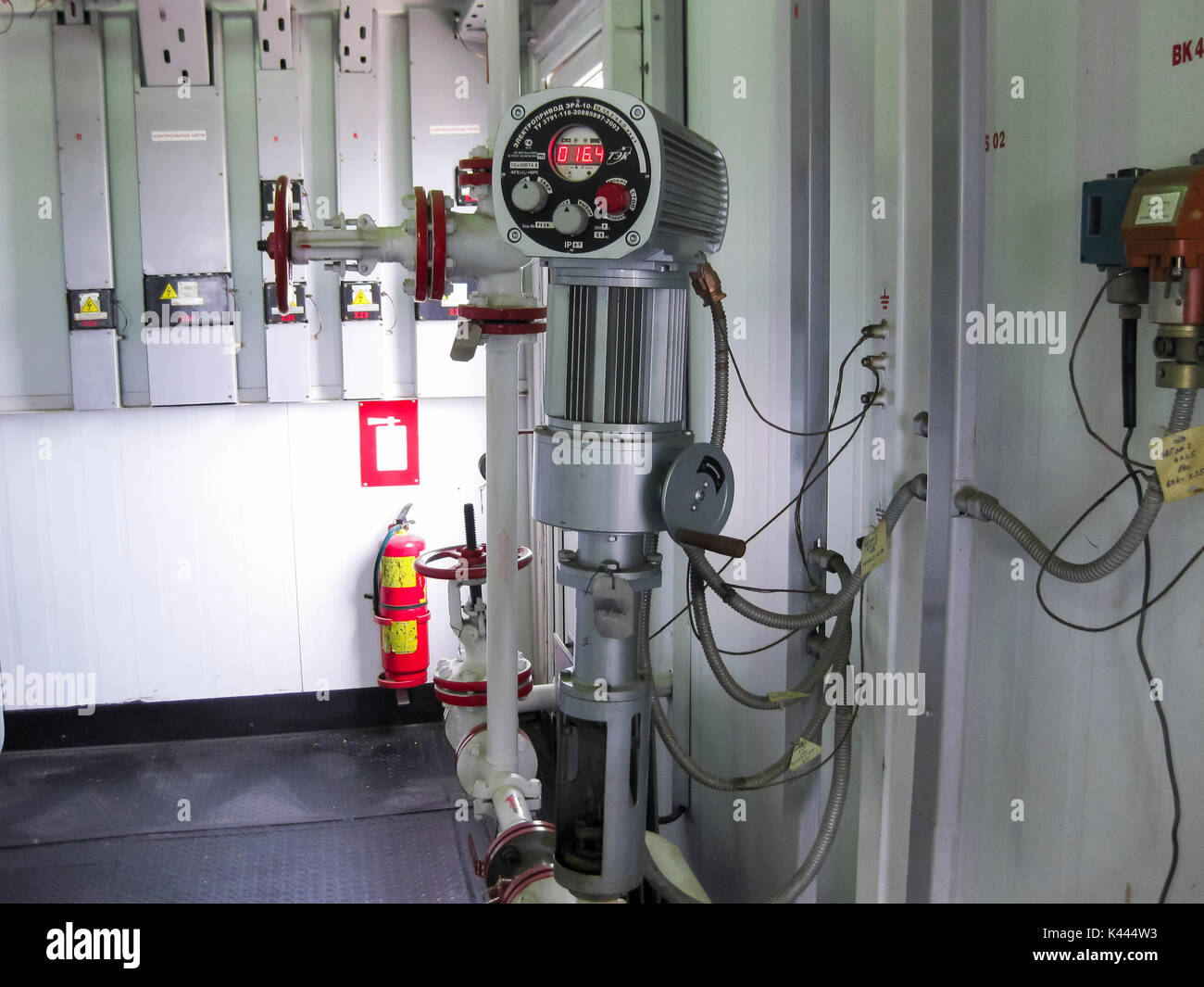 Emergency opening system hi-res stock photography and images - Alamy
