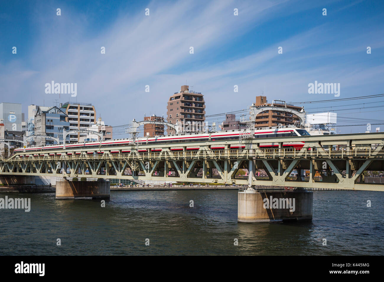 Bridge over sumida hi-res stock photography and images - Alamy