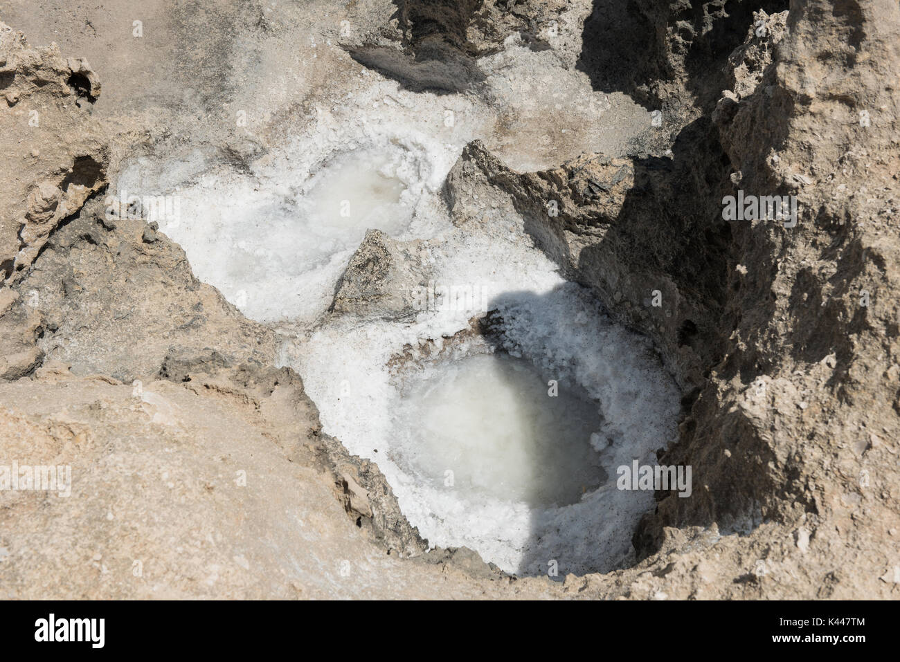 Cavity filled rocks hi-res stock photography and images - Alamy