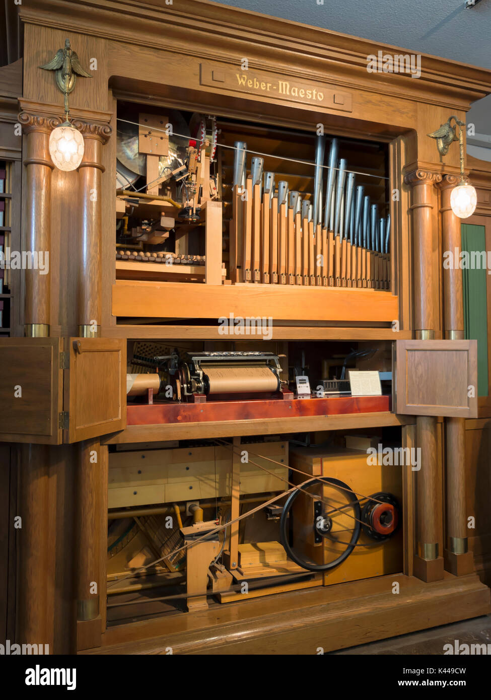 Weber Maesto Orchestrion, Museum of Mechanical Musical Instruments ...