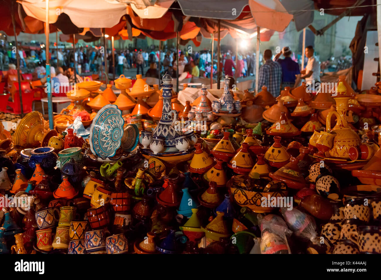 Meknes pottery hi-res stock photography and images - Alamy