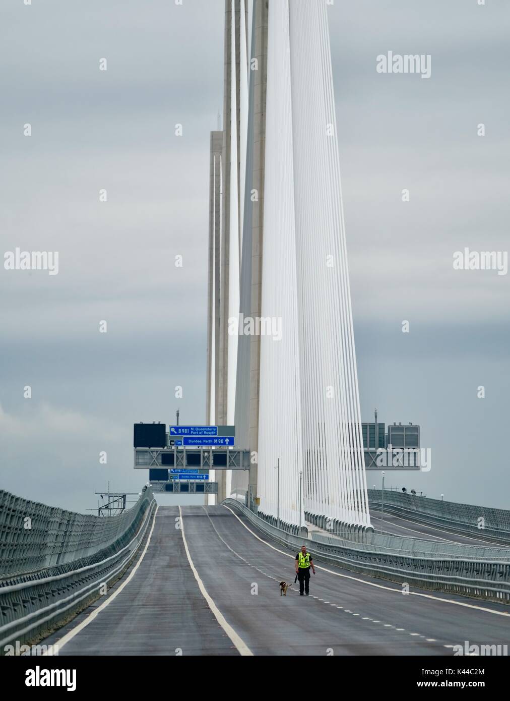 Cable stayed queen elizabeth ii bridge hi-res stock photography and ...