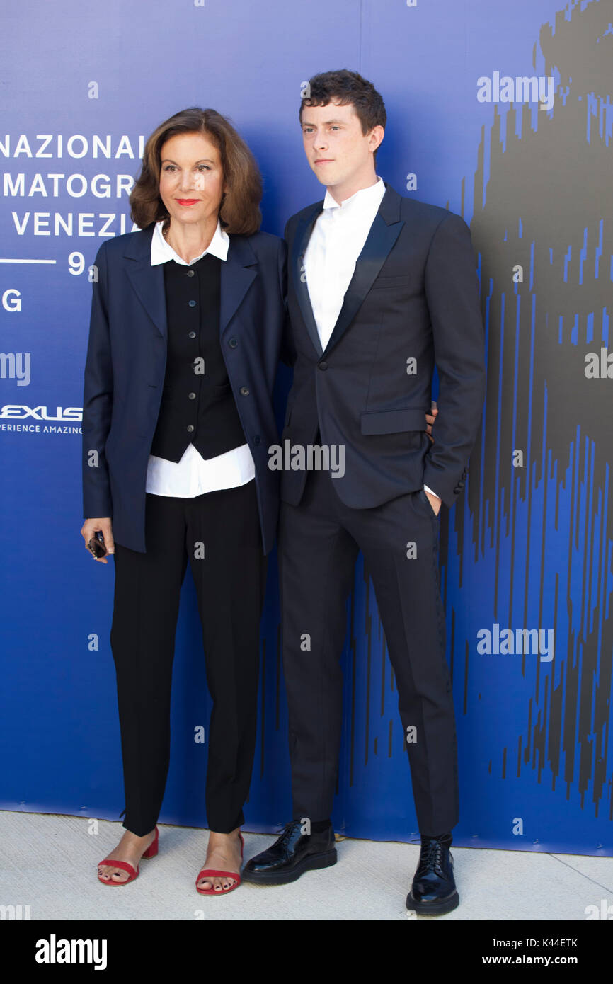 Anne Oldfield High Resolution Stock Photography and Images - Alamy