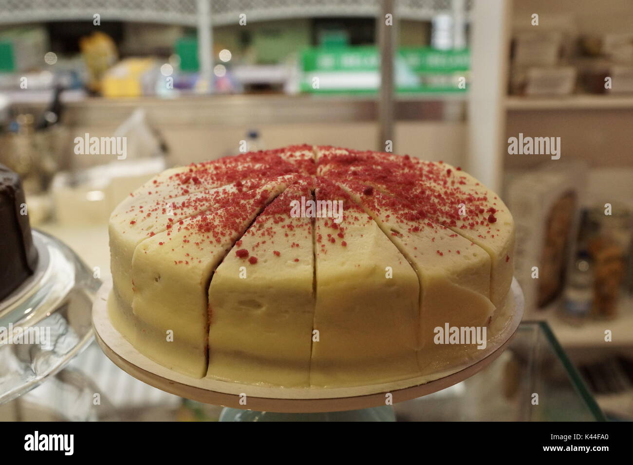 London, UK. 04th Sep, 2017. Italian cakes, Italian wines and spirits ...