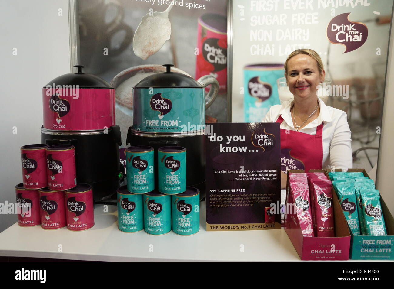 Kurdish sweets hi-res stock photography and images - Alamy