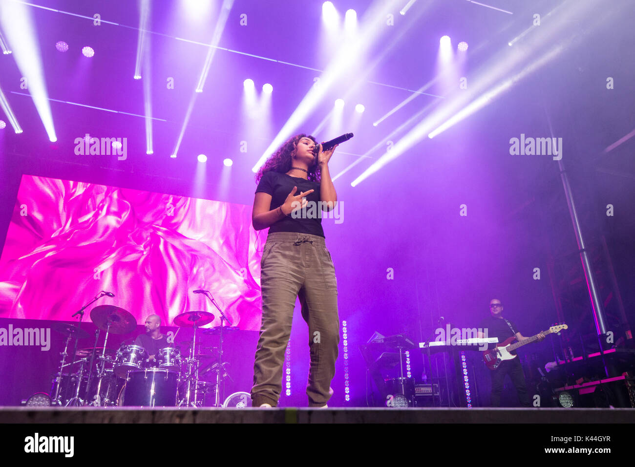Vancouver, CANADA. 3rd Sep, 2017. Canadian singer-songwriter Alessia ...