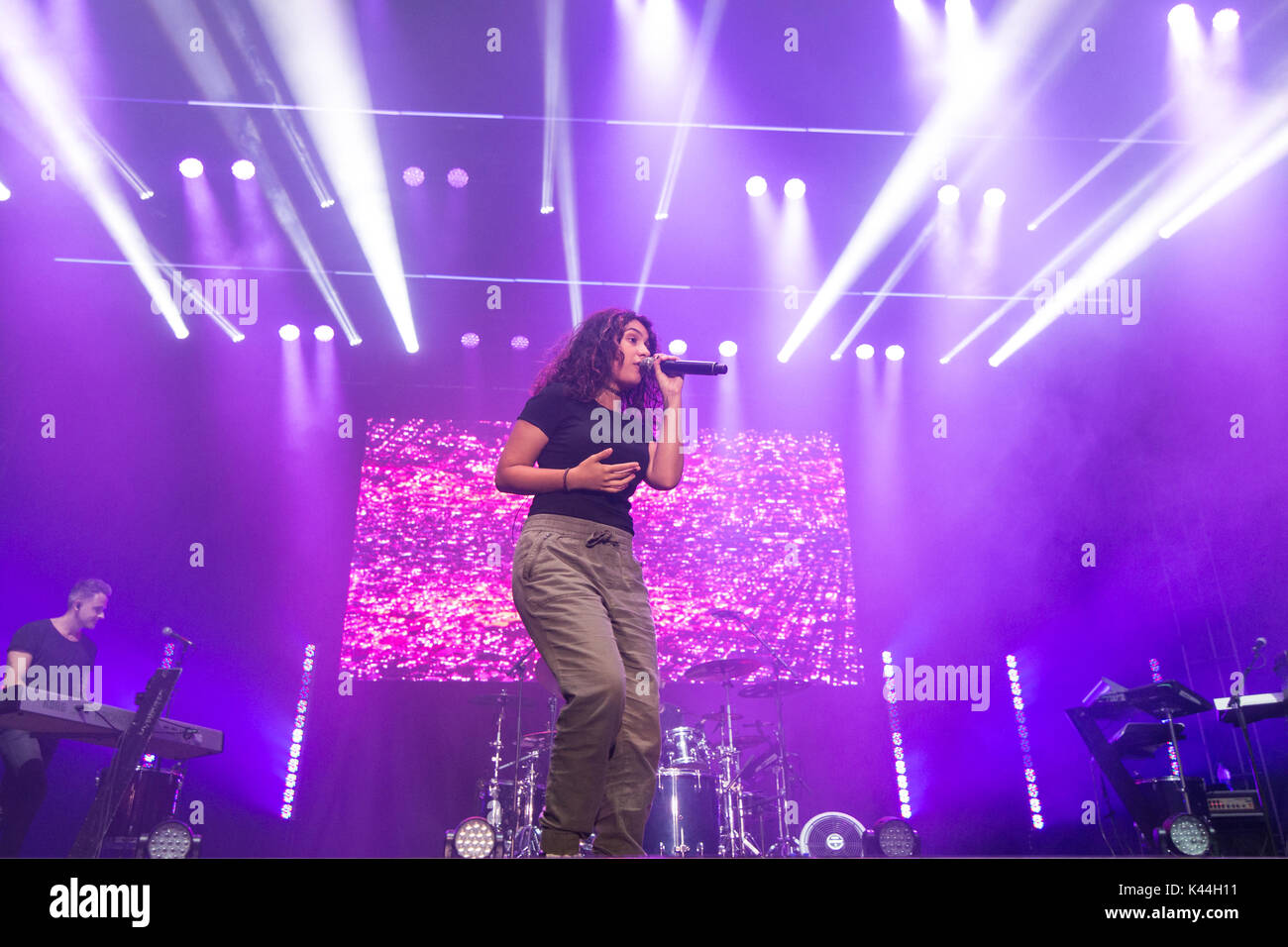 Vancouver, CANADA. 3rd Sep, 2017. Canadian singer-songwriter Alessia ...