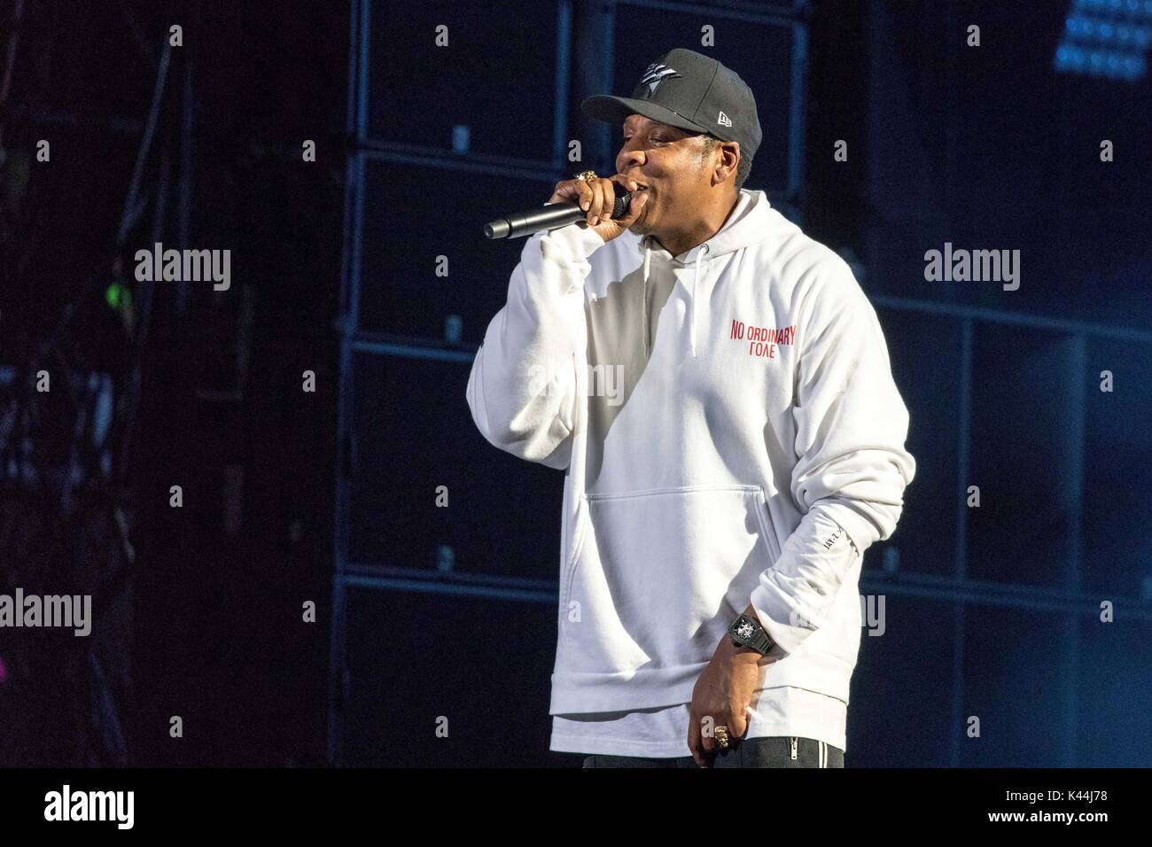 Philadelphia, Pennsylvania, USA. 3rd Sep, 2017. Rapper JAY-Z (SHAWN ...