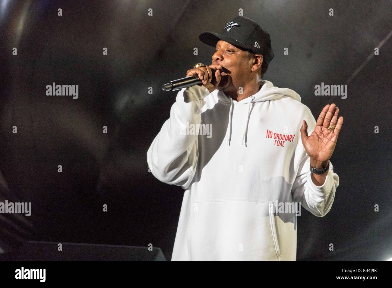 Philadelphia, Pennsylvania, USA. 3rd Sep, 2017. Rapper JAY-Z (SHAWN ...