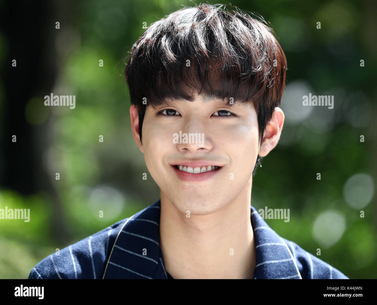 Actor Ahn Hyo-sup Actor Ahn Hyo-sup poses for photos before an ...