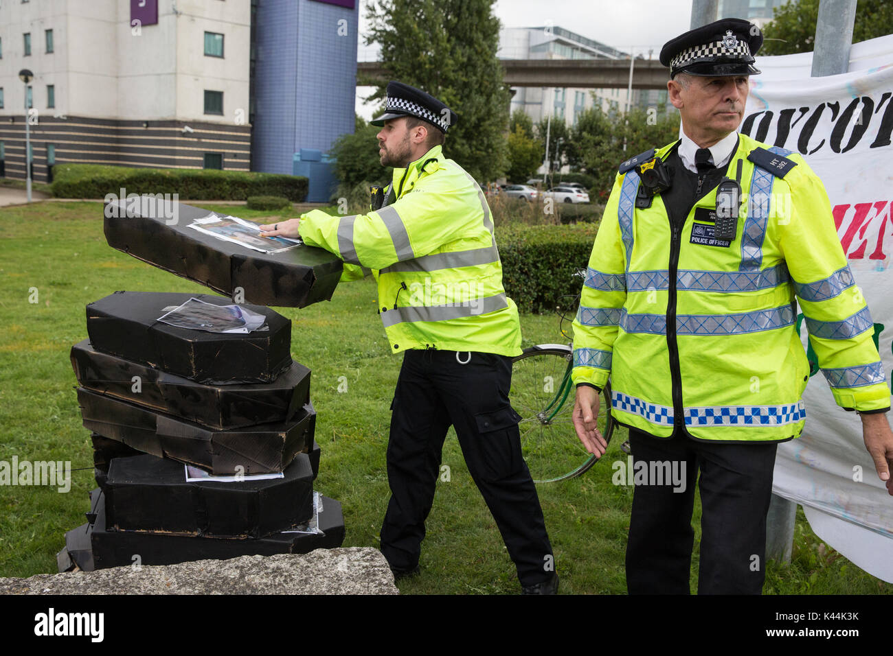 Cardboard police officers hi-res stock photography and images - Alamy